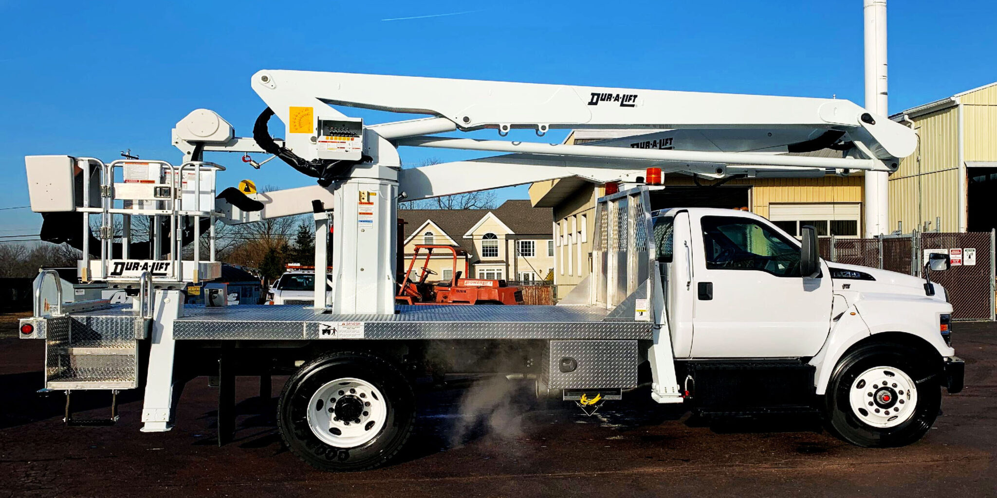 Telecommunications ♦ Dur-A-Lift Cable Placer DCP-36 ♦ Mobile Lifts, LLC ...