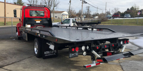 Jerr-Dan Rollback Flatbed Carriers for Sale | Bucket Trucks and Towing ...