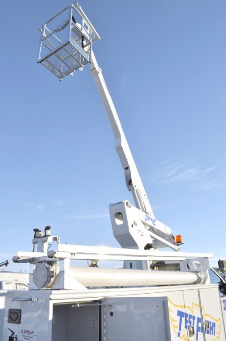 Telecommunications ♦ Dur-A-Lift Cable Placer DCP-36 ♦ Mobile Lifts, LLC ...